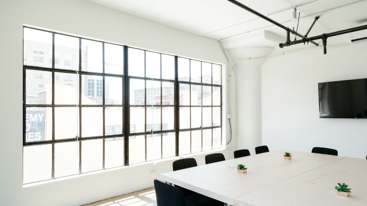 Tips to Create the Perfect Home Office Video Conference Background ...